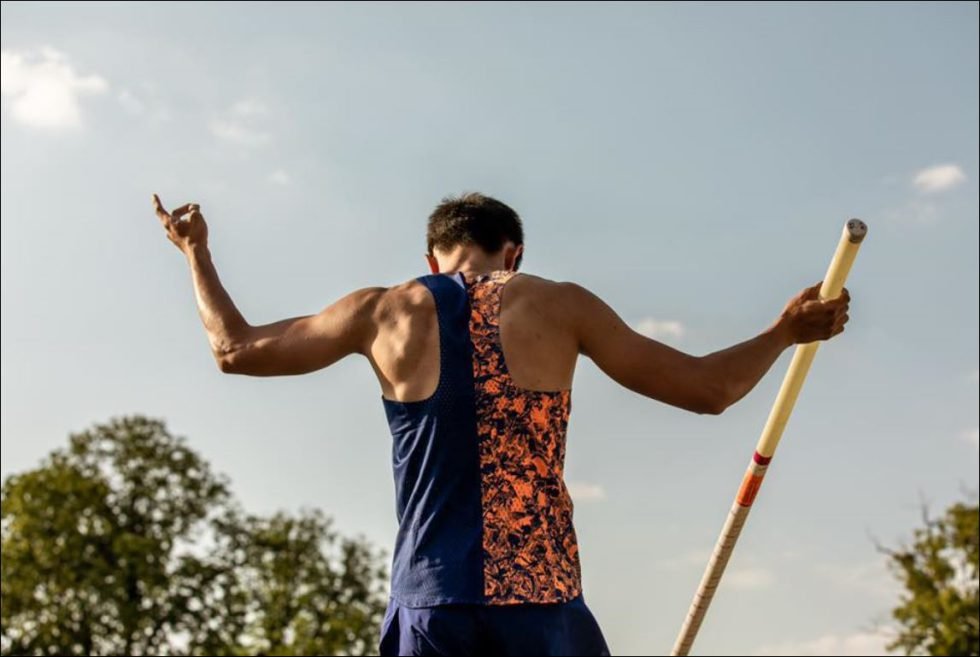 Pole Vaulter EJ Obiena is 1st Filipino qualifier for 2020 Tokyo ...